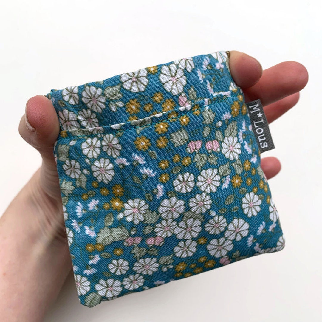 Aqua Blue Coin Pouch With a Flex Top Pinch Purse Squeeze Wallet ...