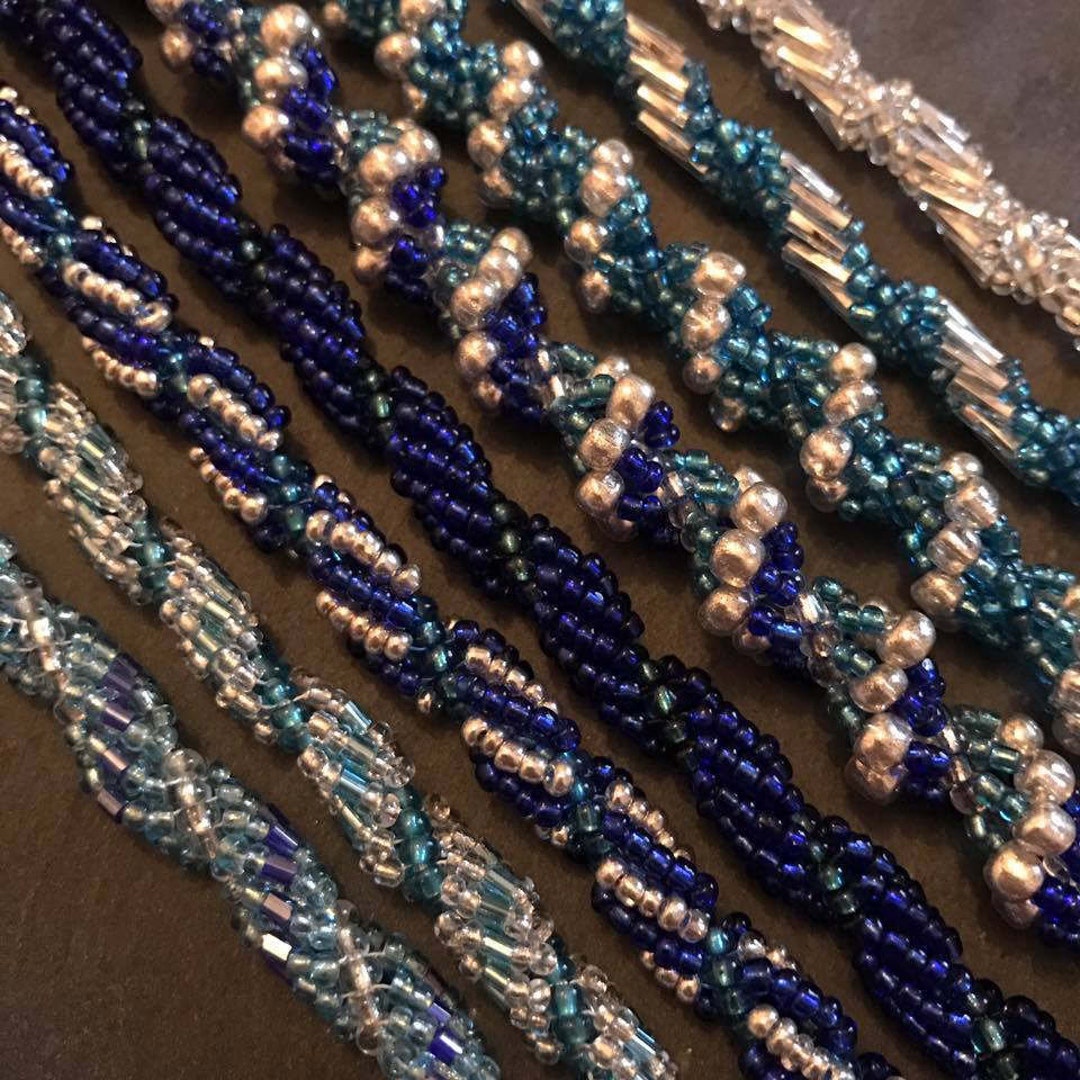 Knotted Spirals Bracelet Pattern 8. Jewellery Seed Bugle Twisted Spiral ...