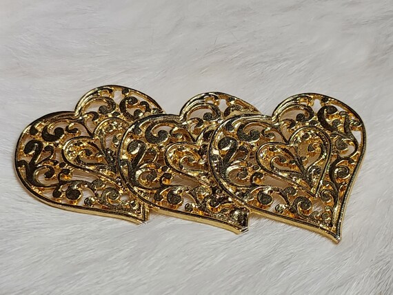 Vintage Romance: Gold Tone Triple Heart Brooch, Timel… - Gem