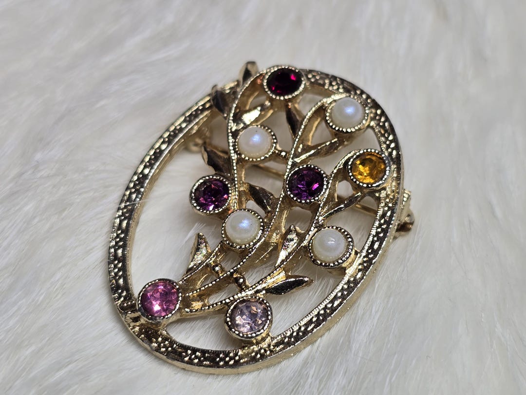 1970s Sarah Coventry Family Tree Brooch Vintage Gold-tone Ancestry Pin ...