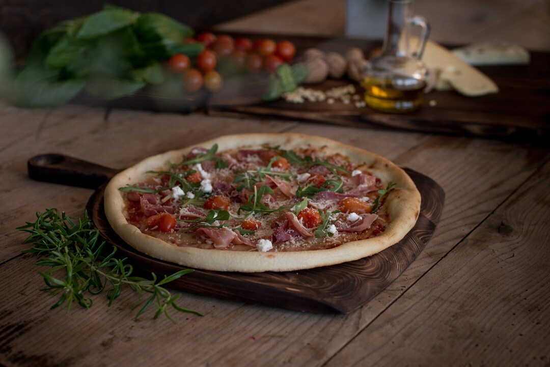Pine Pizza Board, Pizza Serving Board, Pizzeria Display, Wooden Pizza ...
