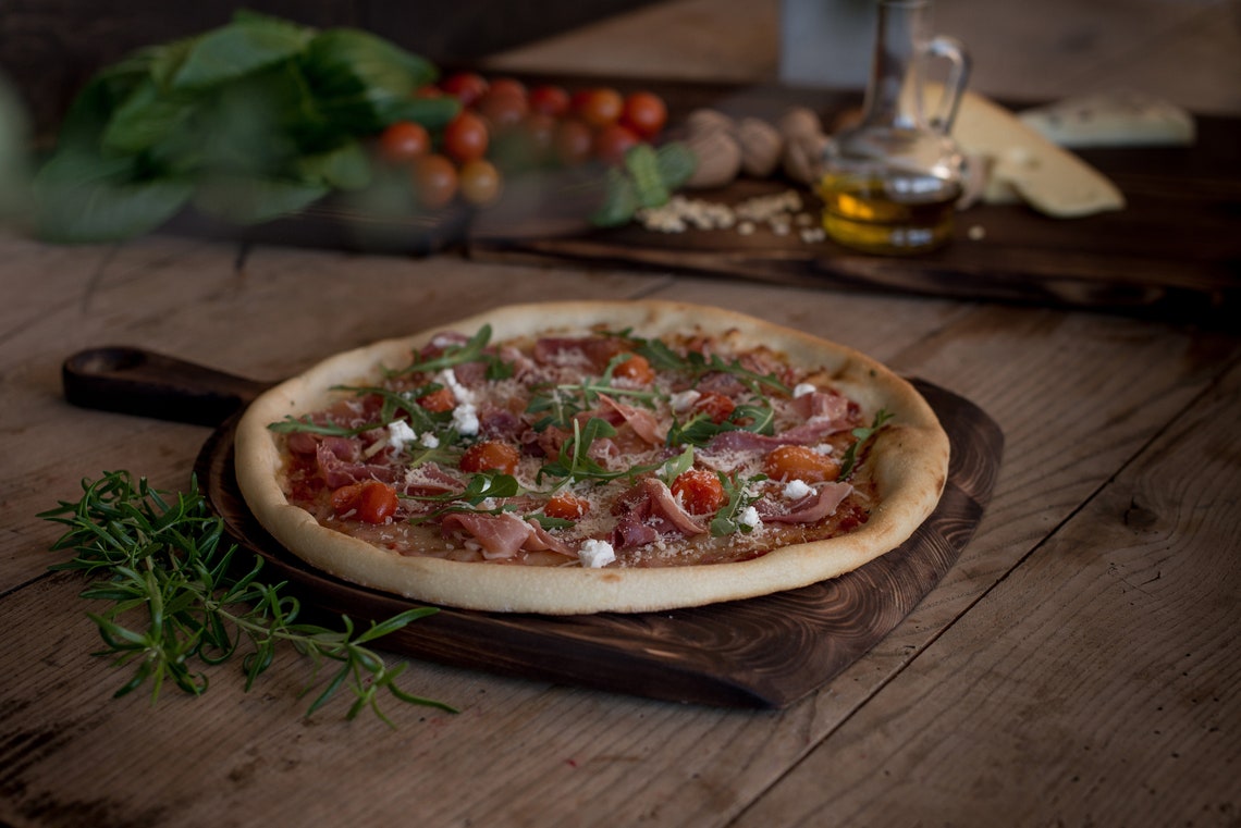 Pine Pizza Board, Pizza Serving Board, Pizzeria Display, Wooden Pizza ...