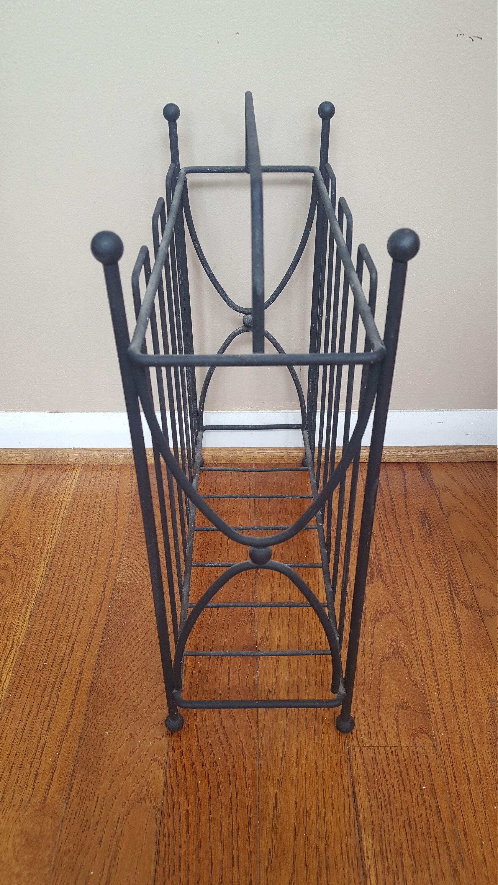 Black Wrought Iron Magazine Rack, Book Holder or Record Holder - Etsy