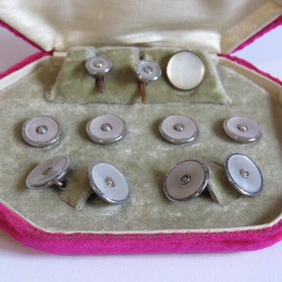 Rare find MOPl 9 pieces cuff links, collar studs, tie… - Gem