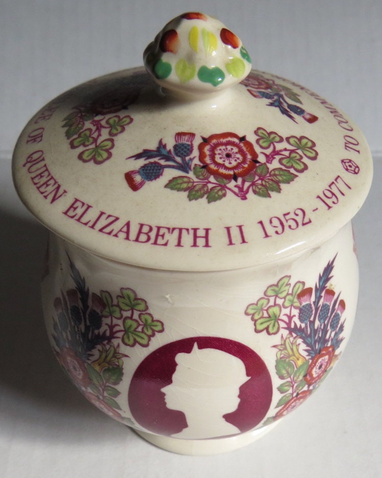 Royalty Collectible Honey Pot/sugar Pot Silver Jubilee Elizabeth - Etsy