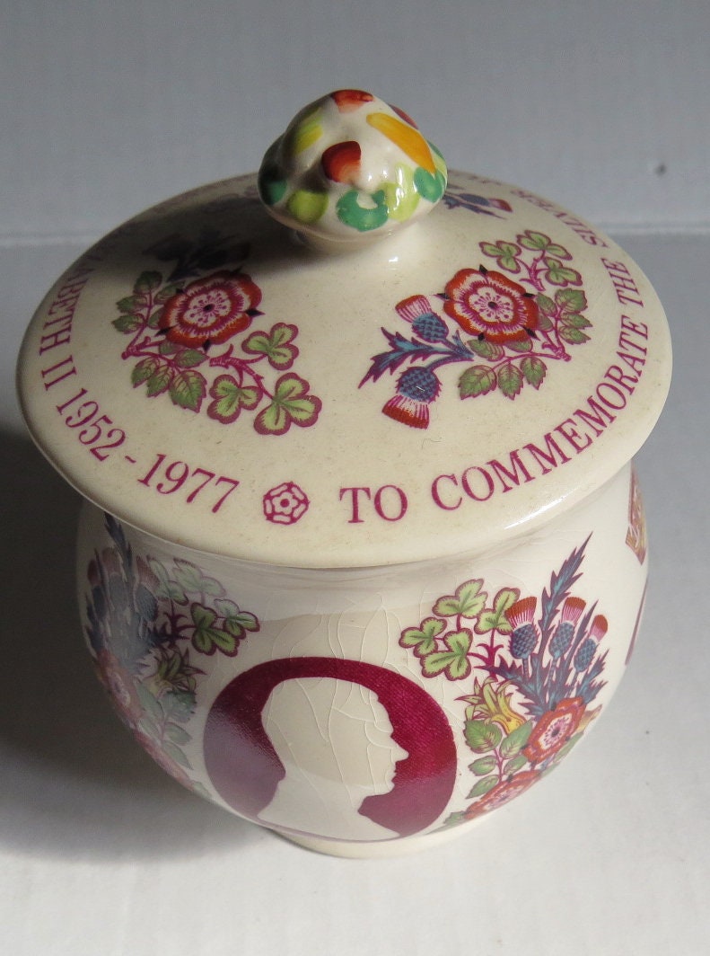 Royalty Collectible Honey Pot/sugar Pot Silver Jubilee Elizabeth - Etsy