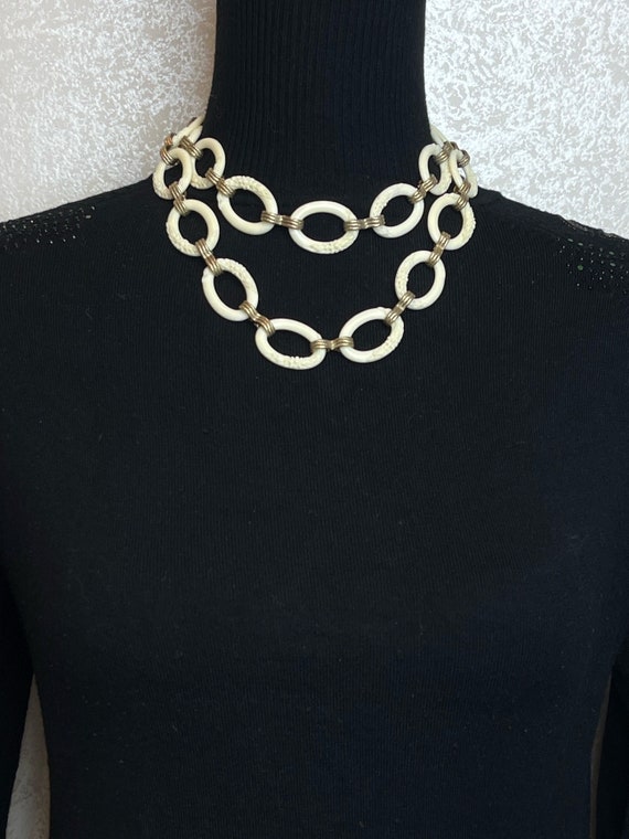 Rare vintage Monet long carved flowers and metal link… - Gem