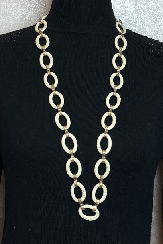 Rare vintage Monet long carved flowers and metal link… - Gem