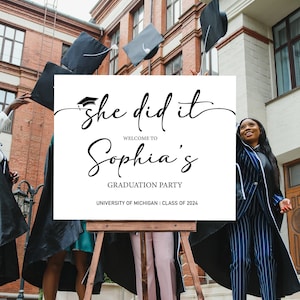 She Did It Graduation Party Welcome Sign, Graduation Party Decorations ...