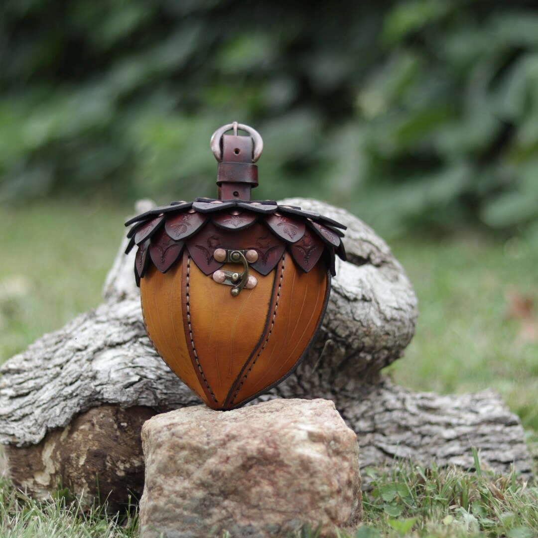 Leather Big Acorn Bag Fantasy Ren Faire Hand Tooled Forest Elf Fairy ...