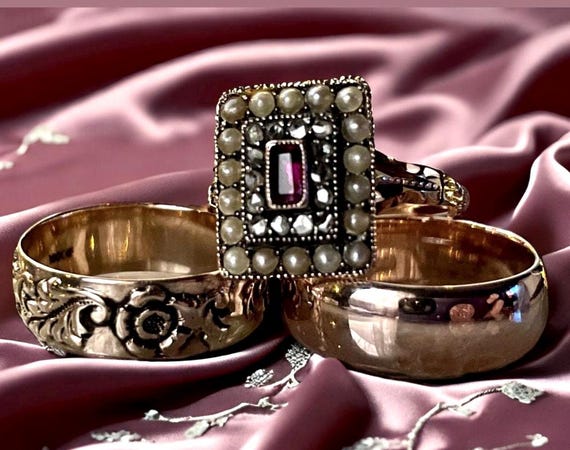 Timeless Treasure Antique Rose Gold Pearl Ring - Gem