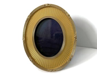 Vintage Convex Glass Oval Guilded Wood Tabletop Frame Picture - Etsy