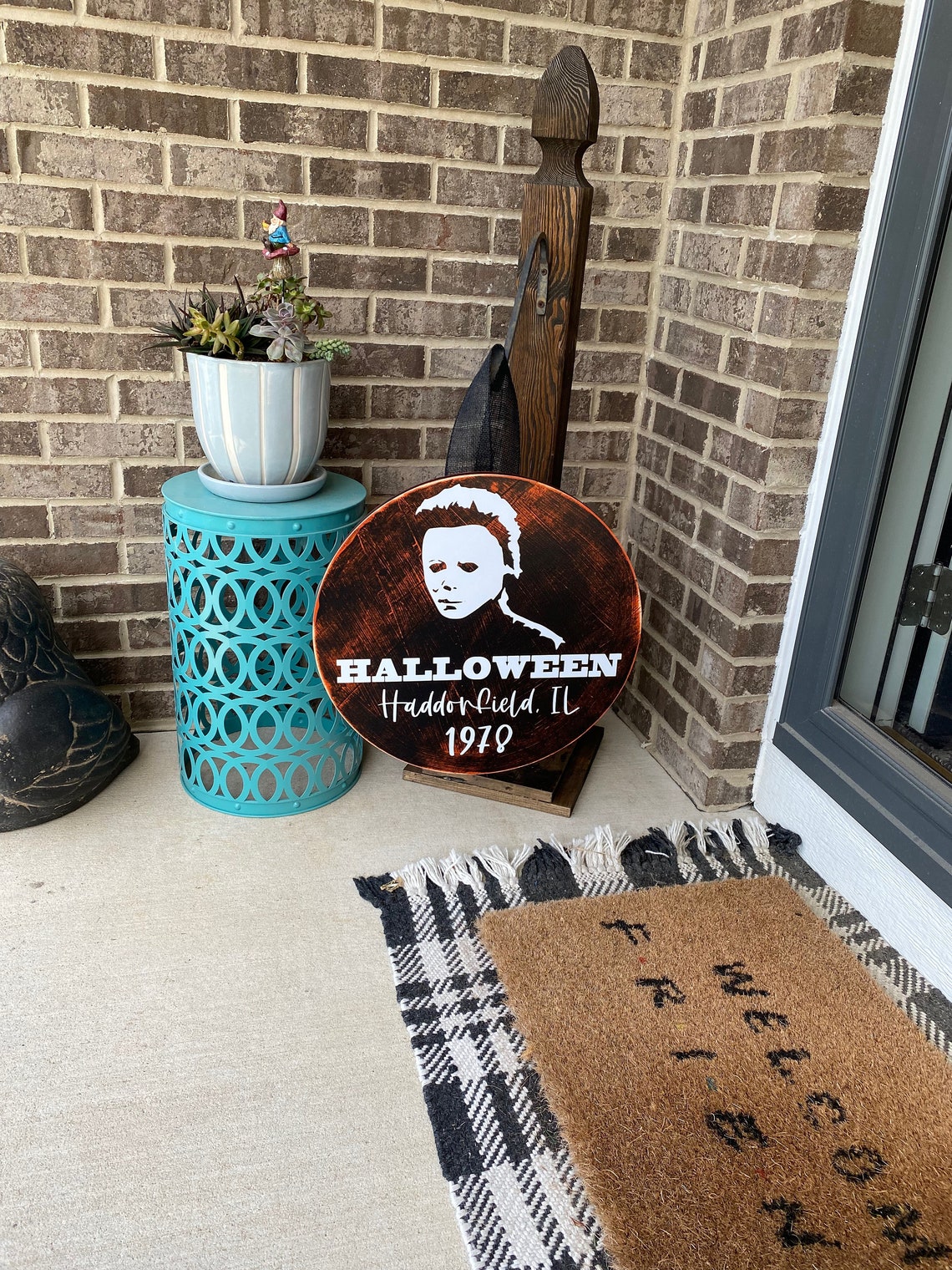 Michael Myers Halloween Door Hanger: the Boogeyman Welcome Sign - Etsy
