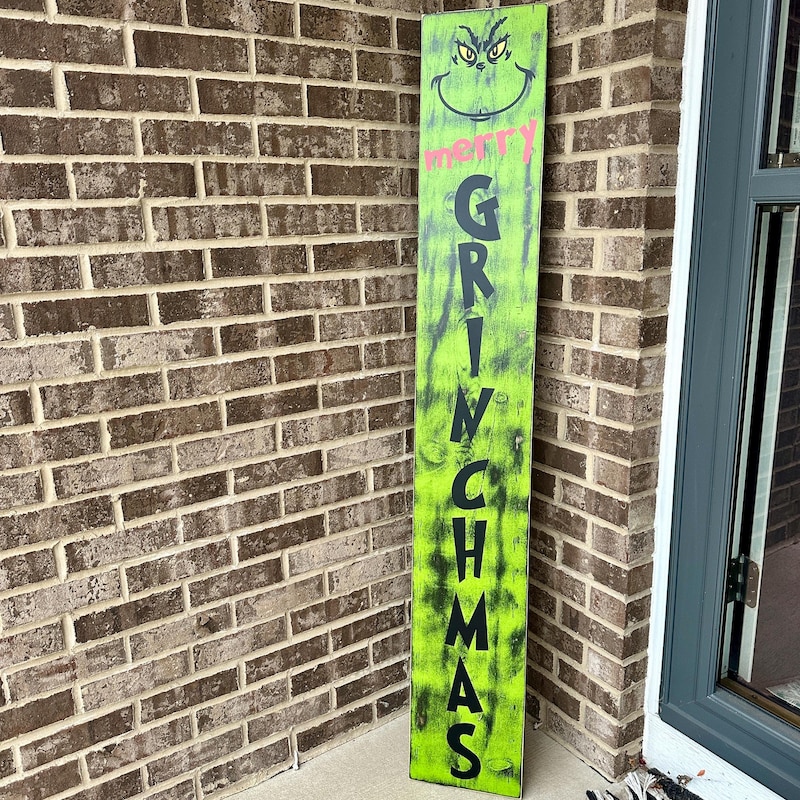 Grinch Sign - Etsy