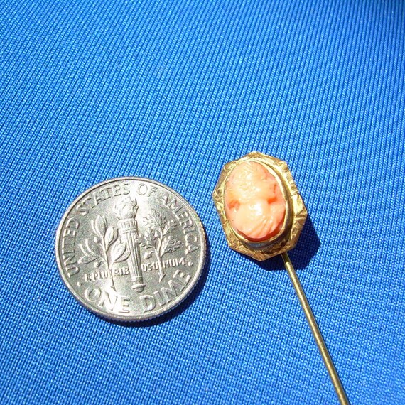 Antique Mediterranean Coral Solid Gold Pin. 10k Gold … - Gem