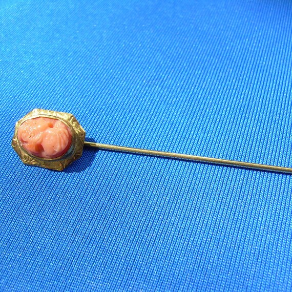 Antique Mediterranean Coral Solid Gold Pin. 10k Gold … - Gem