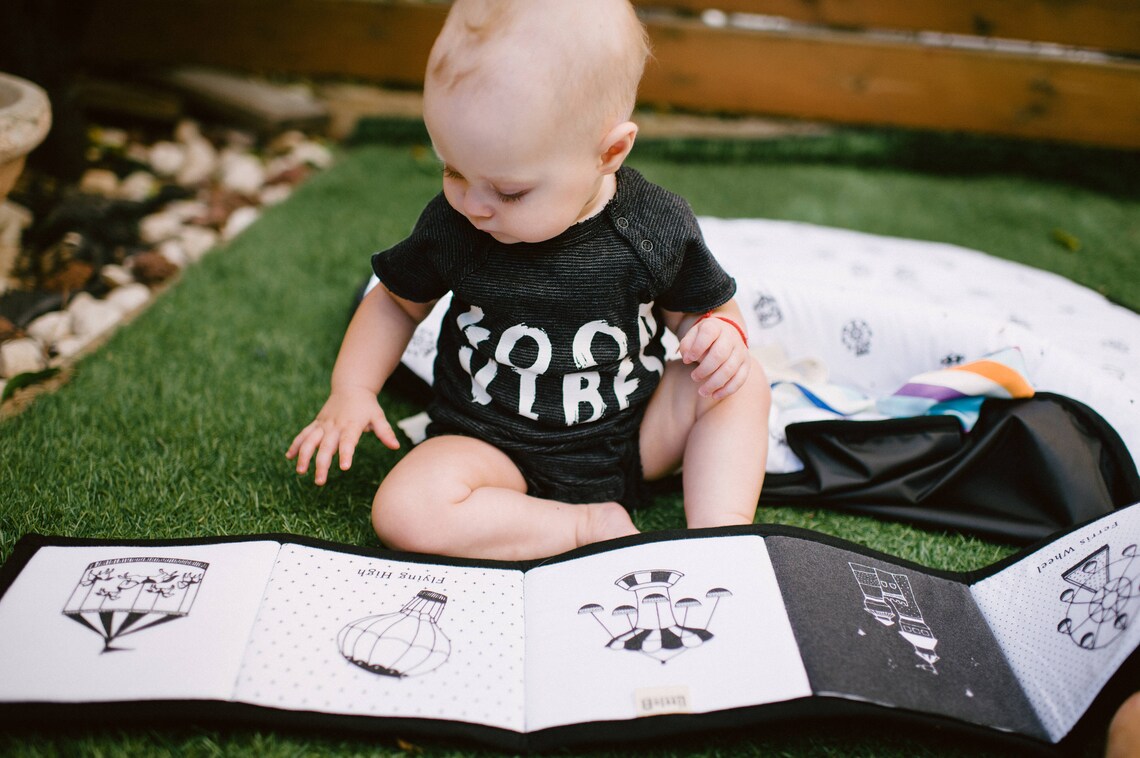 Baby Fabric Book Baby Toys Soft Book Newborn Gift Black & White Soft ...
