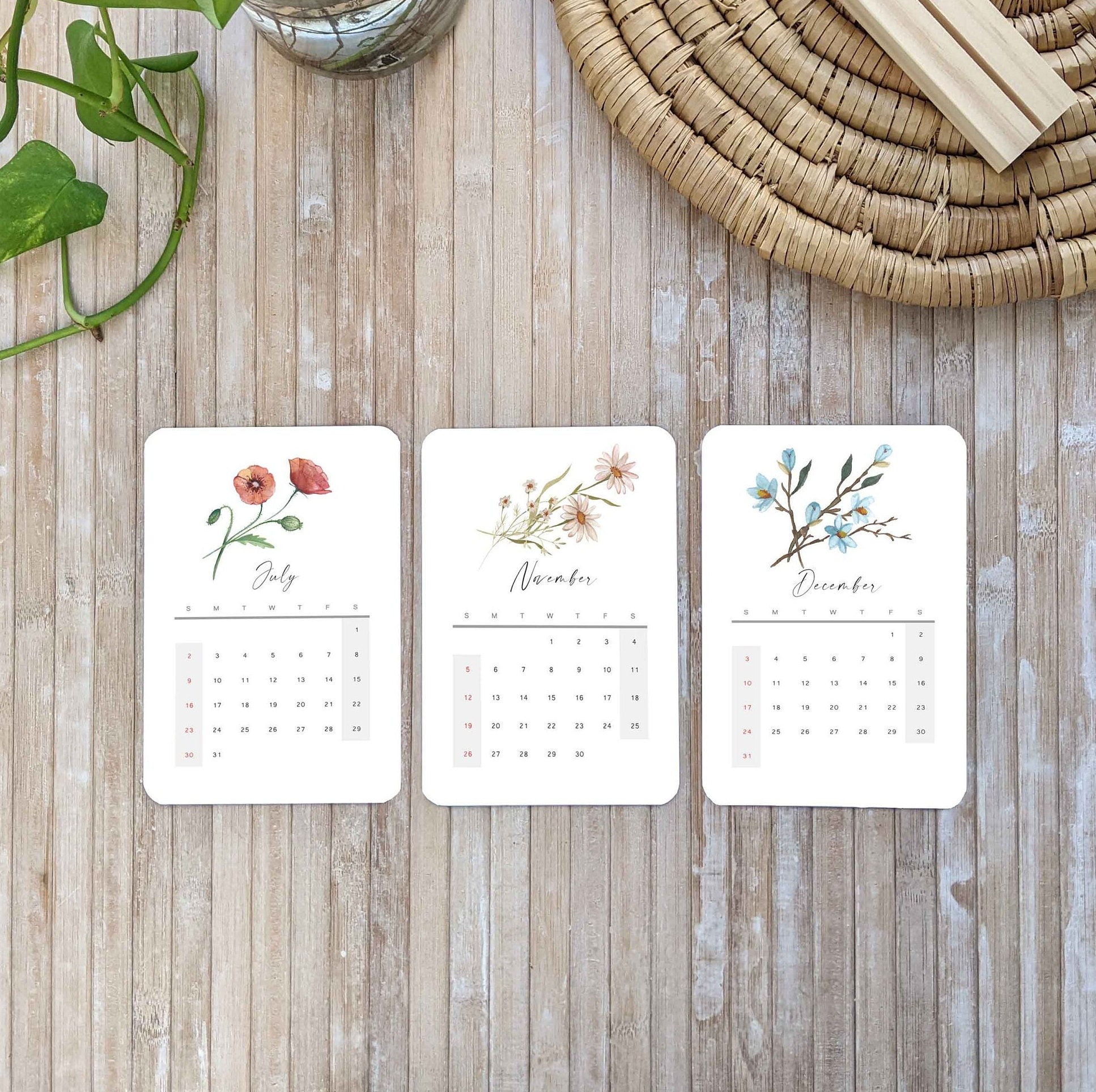 Calendar 2024, Desk Calendar With Wooden Stand, Monthly Calendar ...