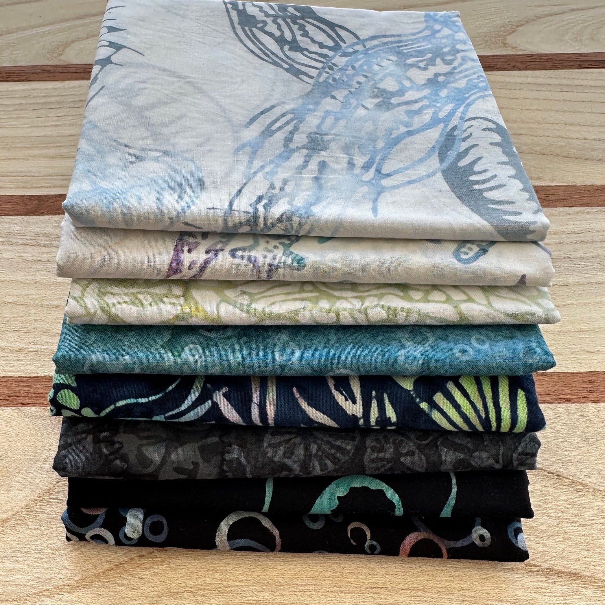 Ocean Themed Quilt Batik Fat Quarter Bundle, Bundle of 8 Fqs in ...