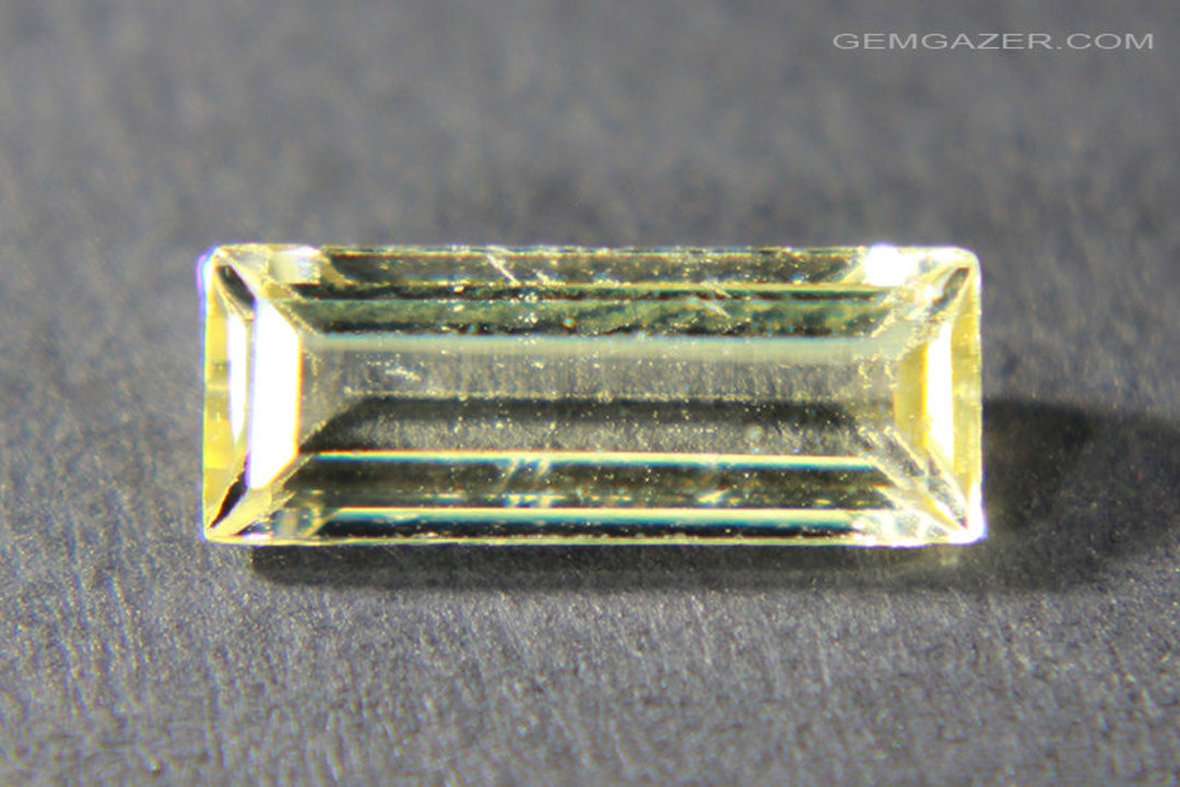 Scapolite, Yellow Faceted, Fluorescent, Tanzania. 0.90 Carat. - Etsy