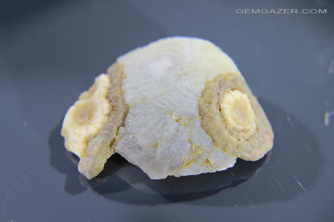 Gobi Desert Eye Agate Pebble. Mongolia. 10.02 Grams / 50.14 Carats. - Etsy