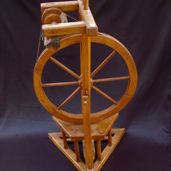 Antique Spinning Wheel - Etsy