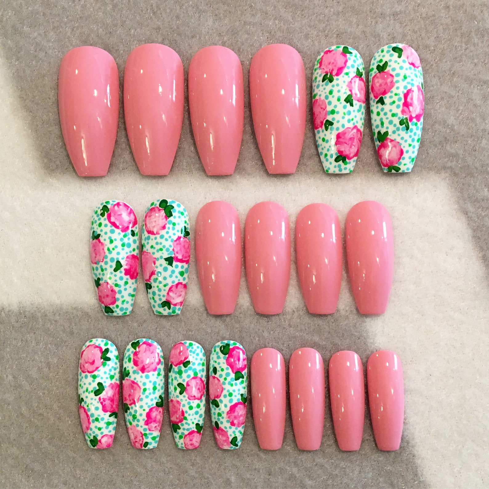 Pink Floral Fake Nails Faux Nails Glue on Nails Pink | Etsy