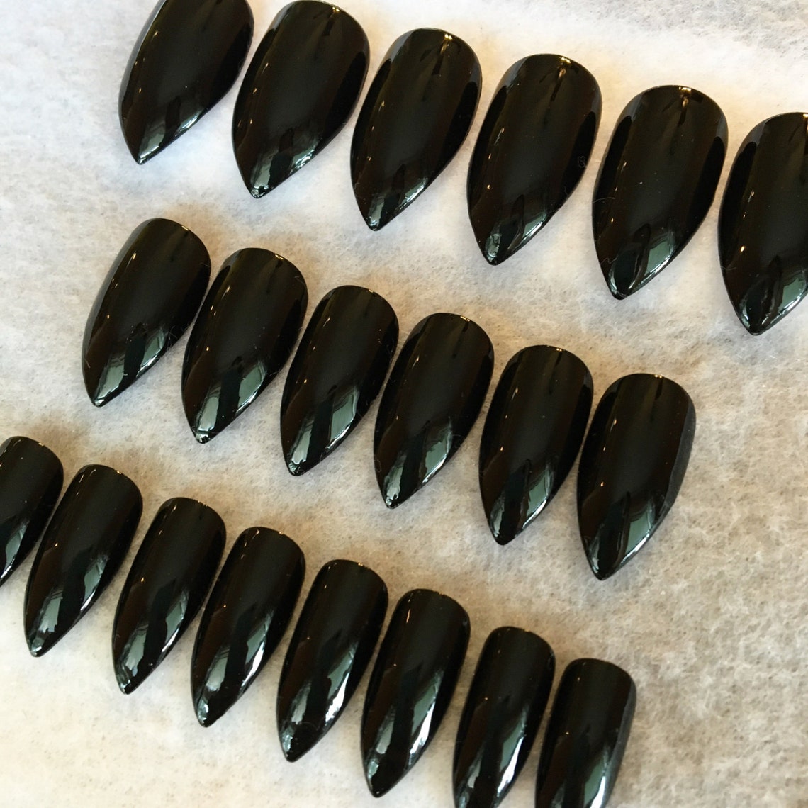 Black Fake Nails Faux Nails Glue On Nails Black Nails | Etsy