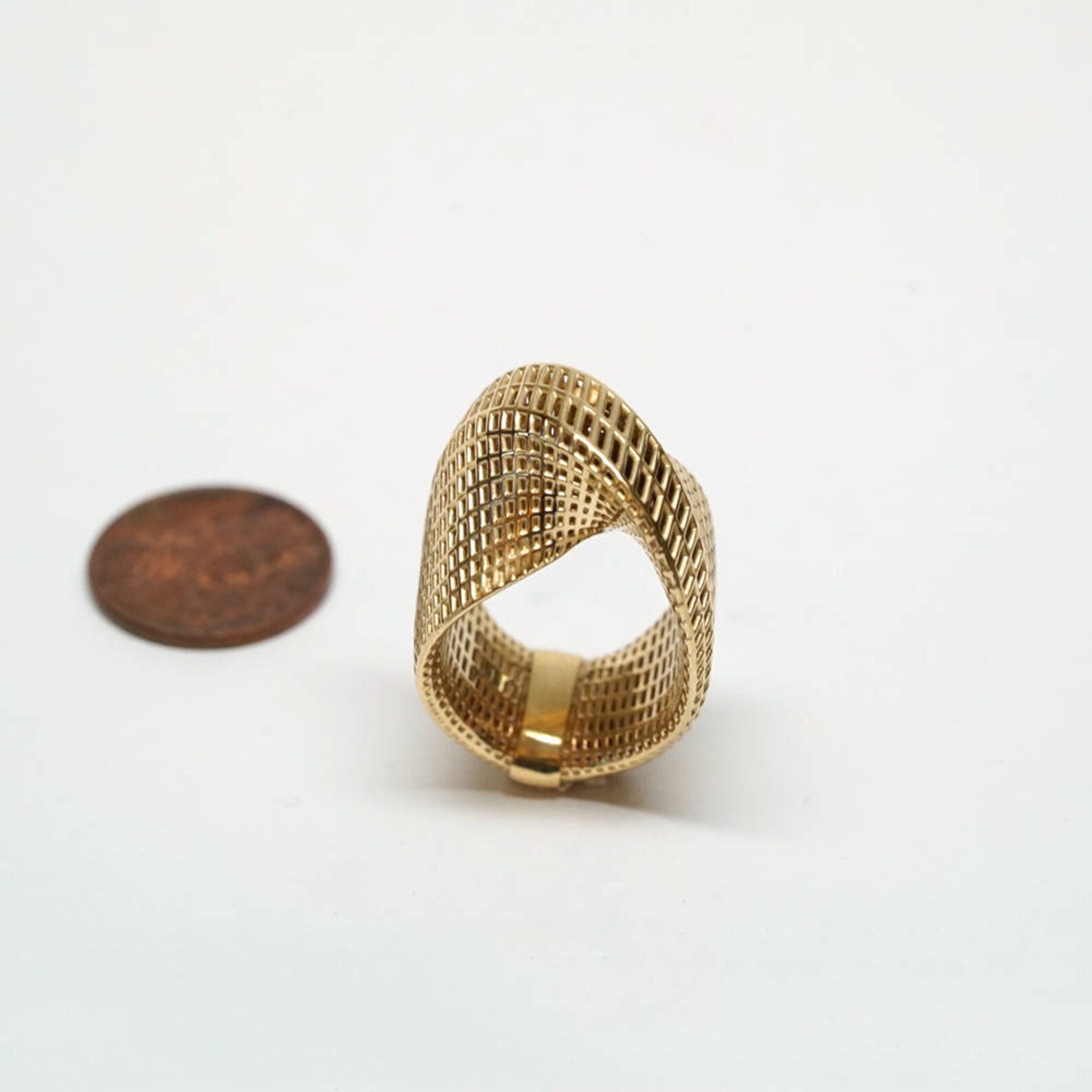14k Gold Mobius Ring Contemporary Fine Jewelry - Etsy