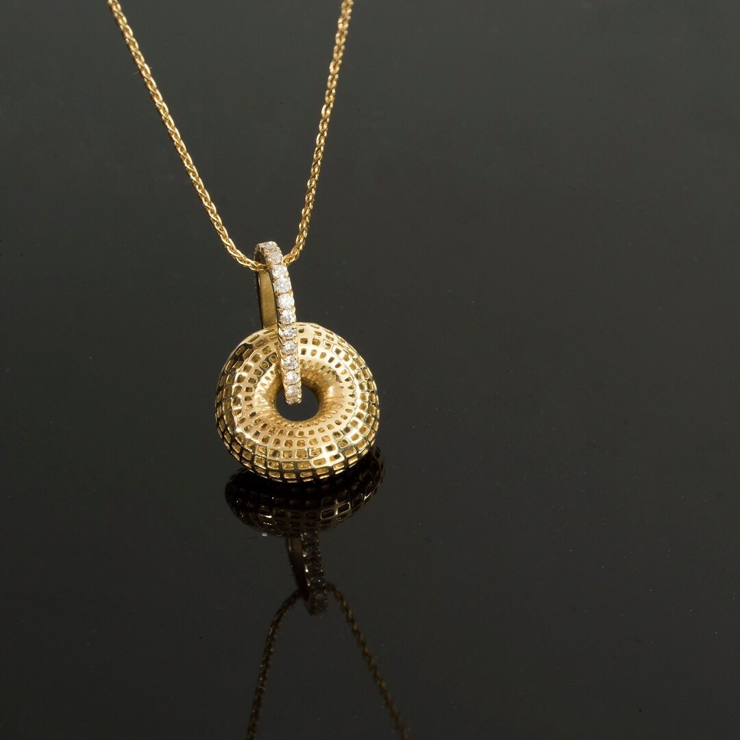 18k Gold, Diamonds, Small Twisted Torus - Etsy