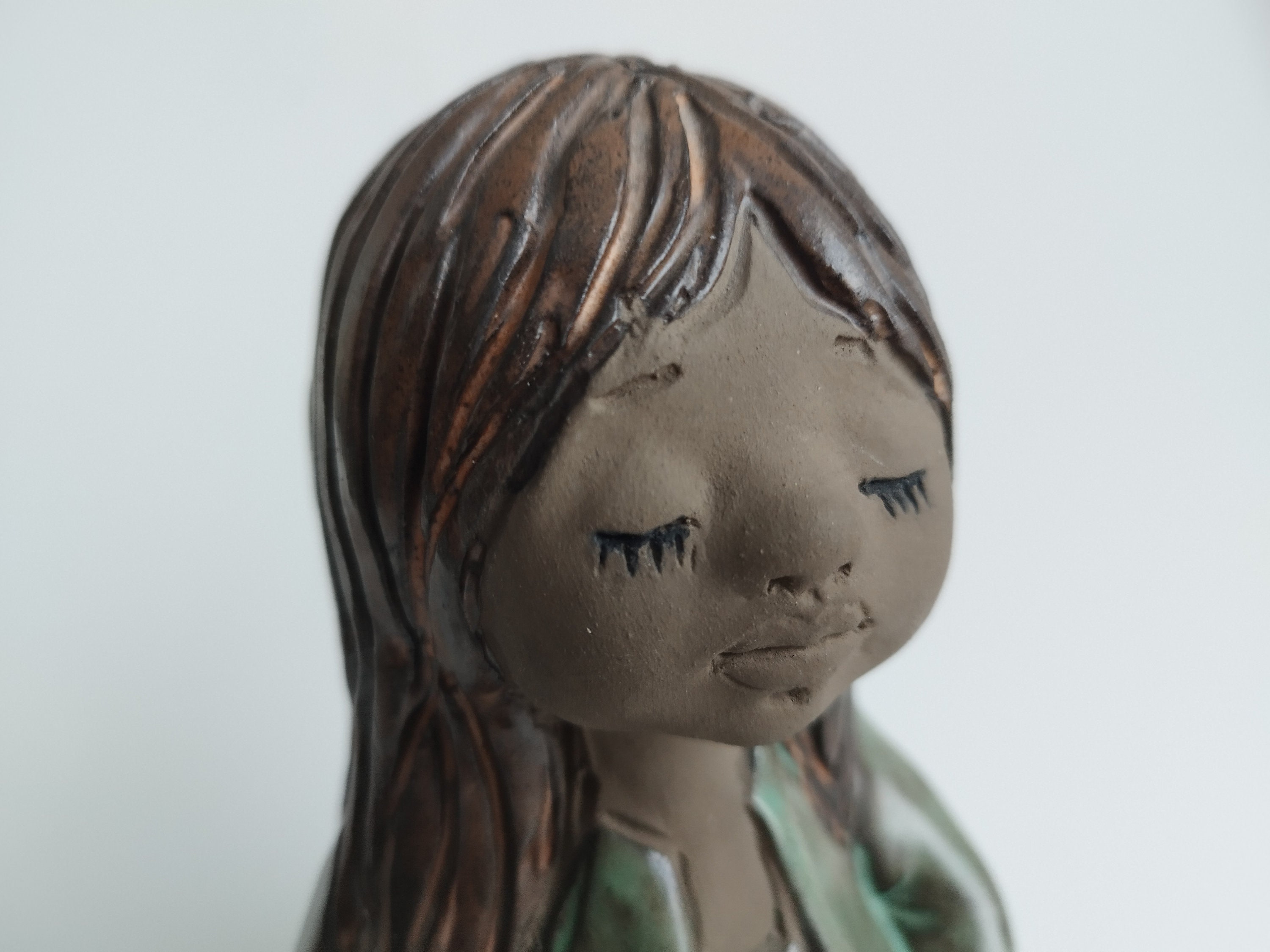 Elbogen Keramik Large Girl Figurine (1.4 Kg !), Handmade in Sweden ...