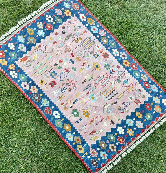 Modern Pink Bohemian Style Area Rug Turkish Wool Pink Kilim | Etsy