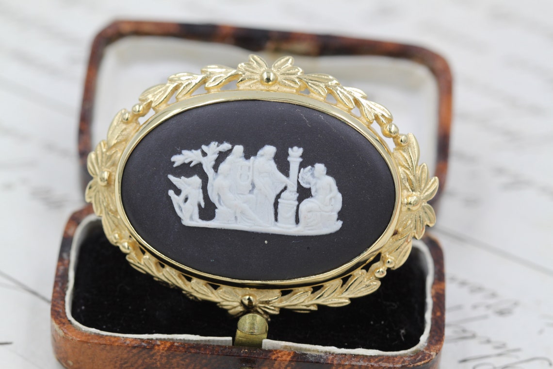 Rare Wedgewood black jasperware greek gods signed brooch Gold | Etsy