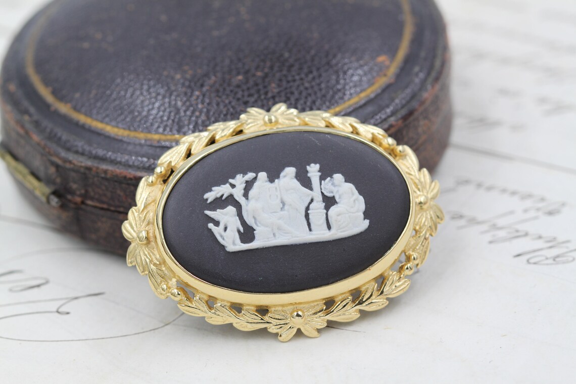 Rare Wedgewood black jasperware greek gods signed brooch Gold | Etsy