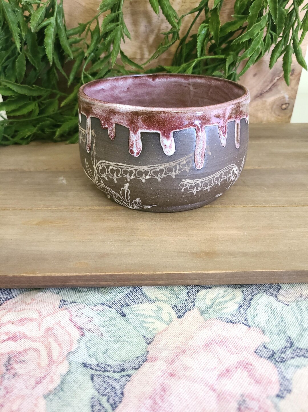Bleeding Heart Cereal Bowl - Etsy