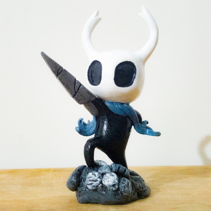 Hollow Knight Figure - Etsy