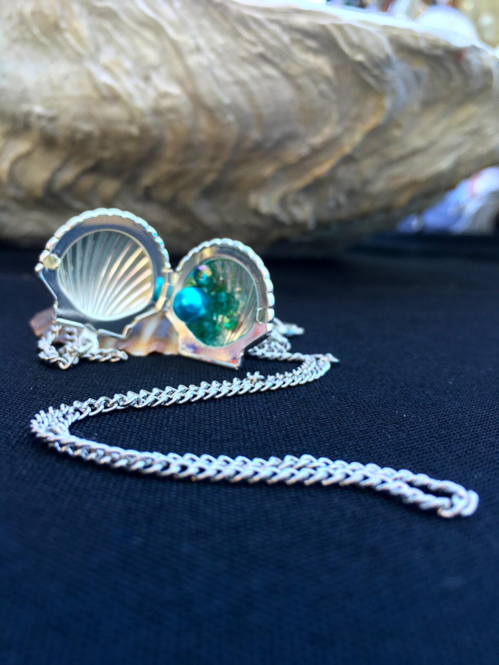 Lot of 5 Sea Shell Lockets. Mermaid Party Favors. Beach - Etsy