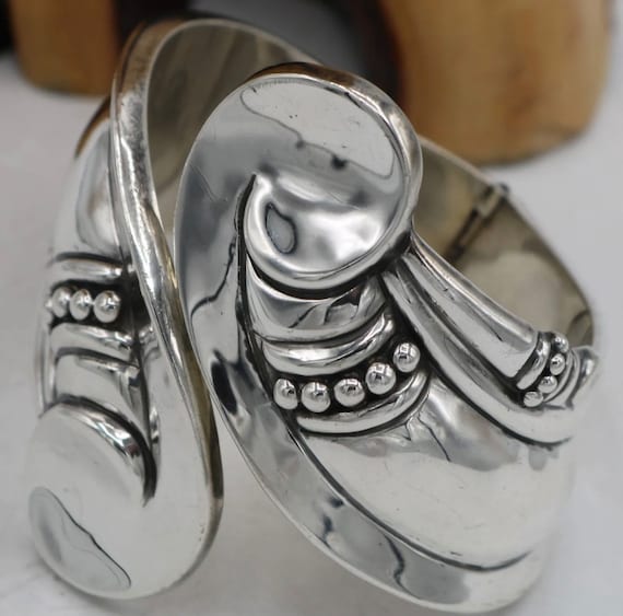 Margot de Taxco Style Taxco Mexico Sterling Silver Ar… - Gem