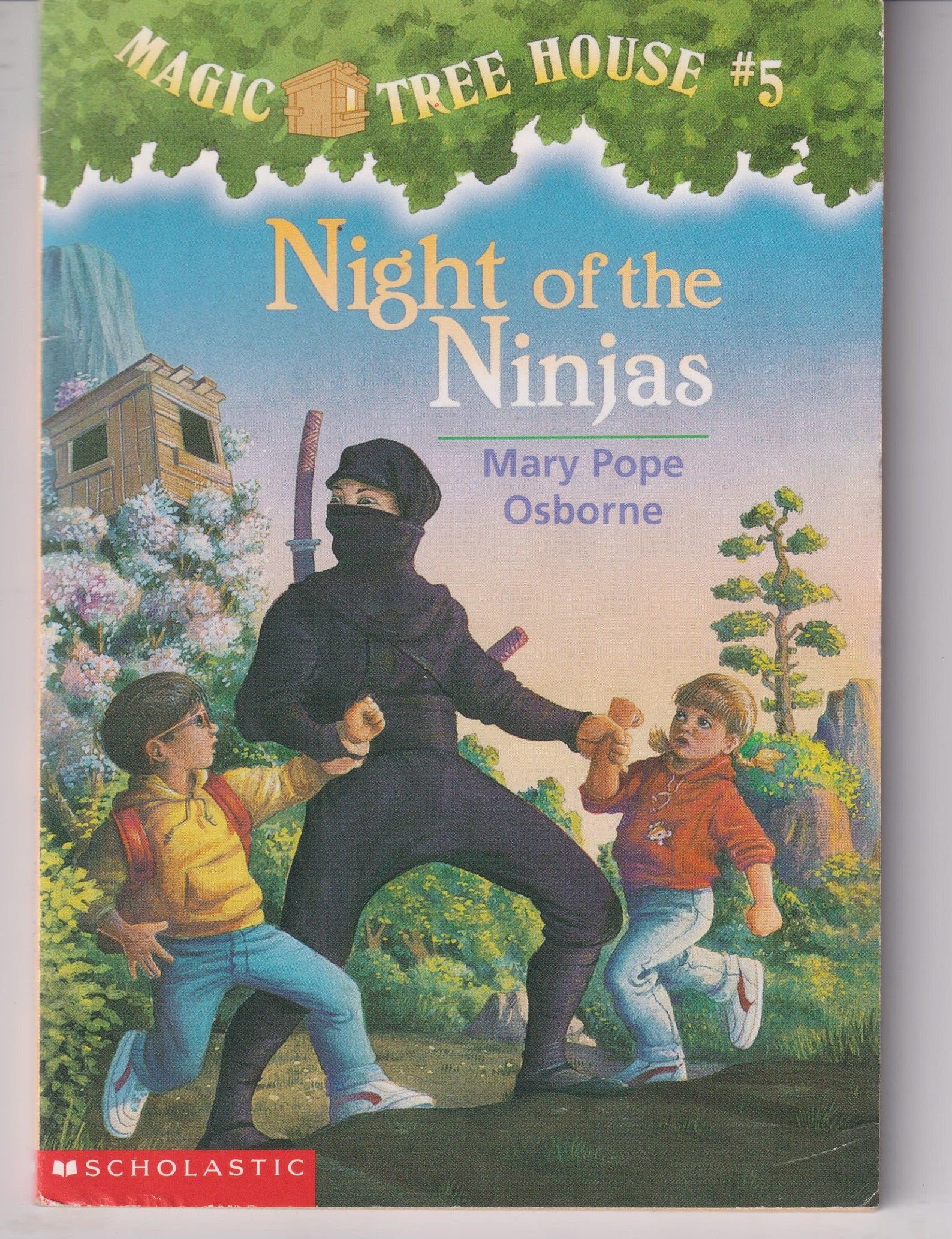 Night of the Ninjas (magic Tree House #5 ) (paperback: Children's ...