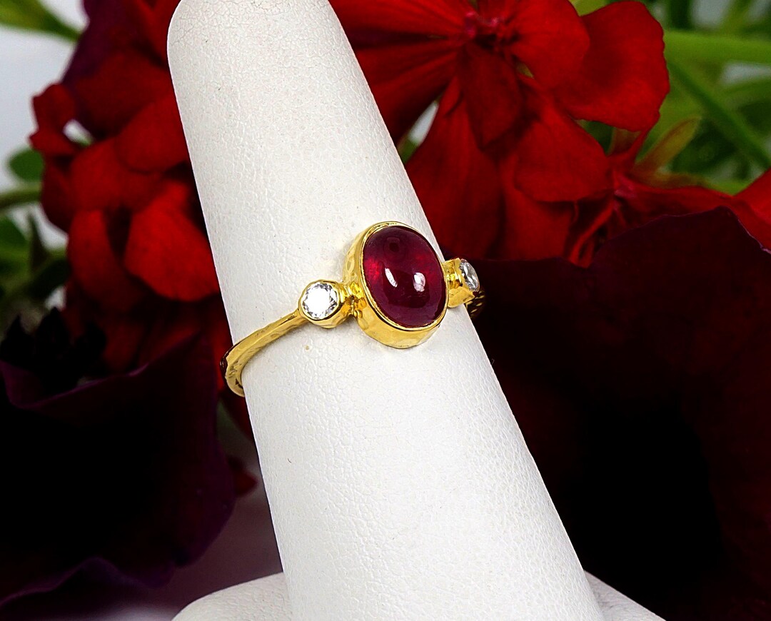 Classic Three Stone Ring, 14K Gold, Cabochon, Ruby, Oval Shape Ruby ...
