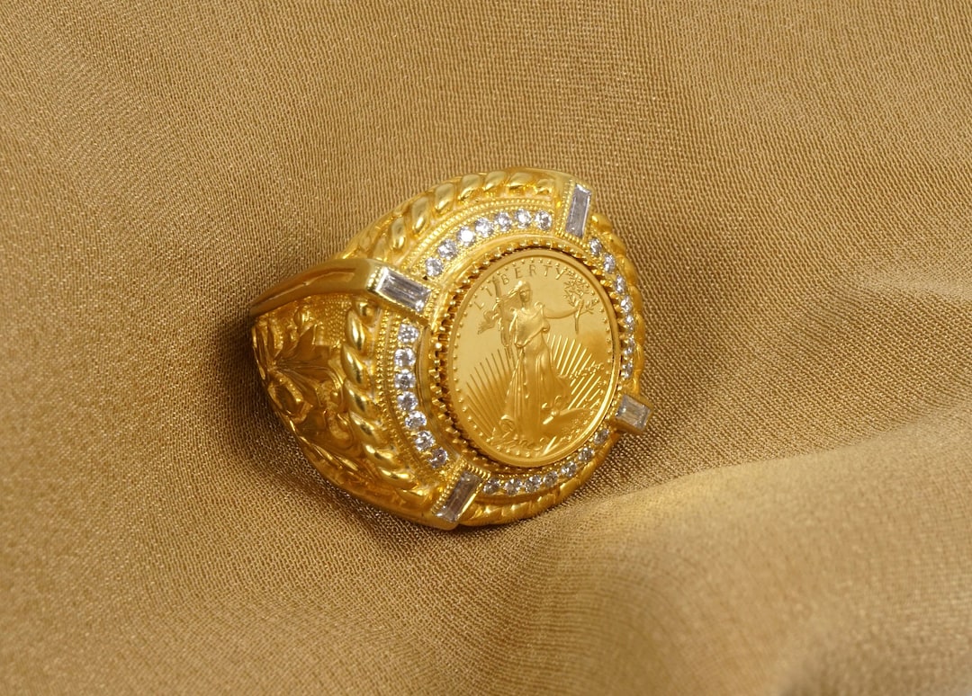 Coin Ring, Big Man Ring, Heavy Ring, Round Ring, 14K Gold, Diamonds ...