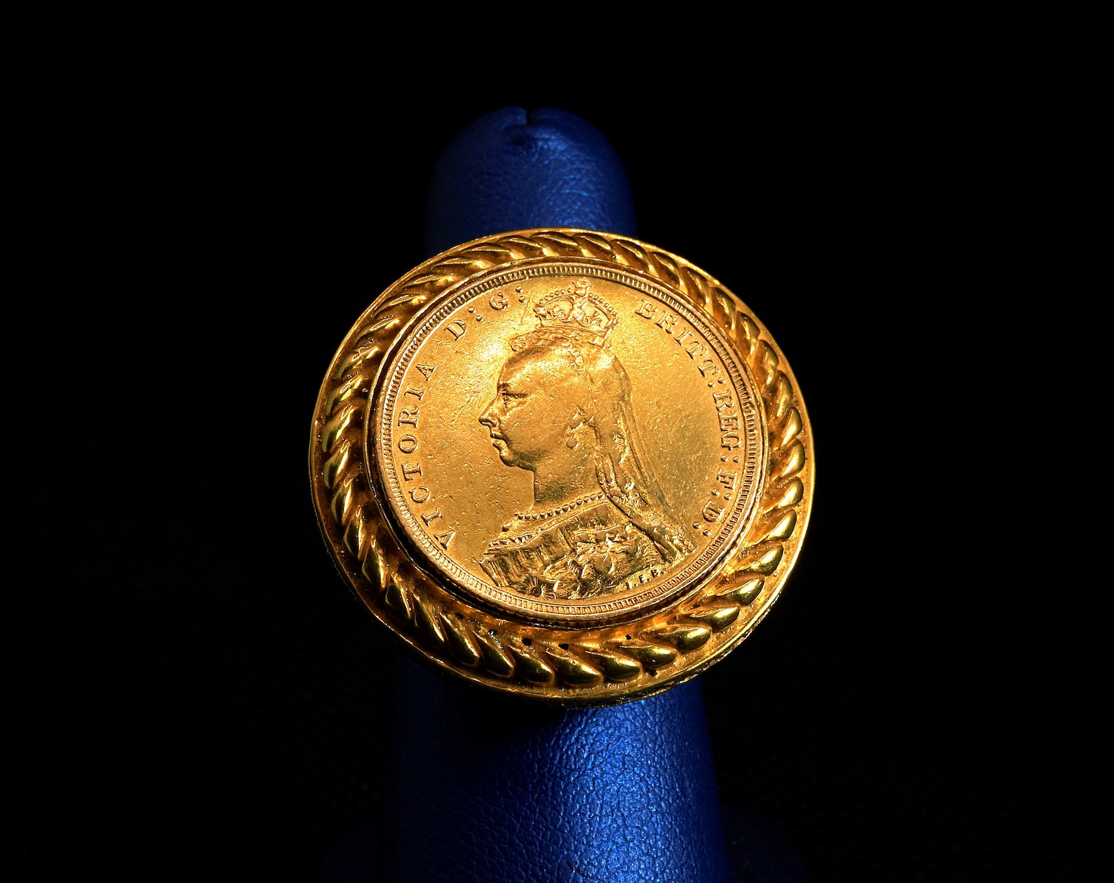 Coin Ring, Big Men's Ring, Heavy Ring, Round Ring, 14K Gold, Diamonds ...