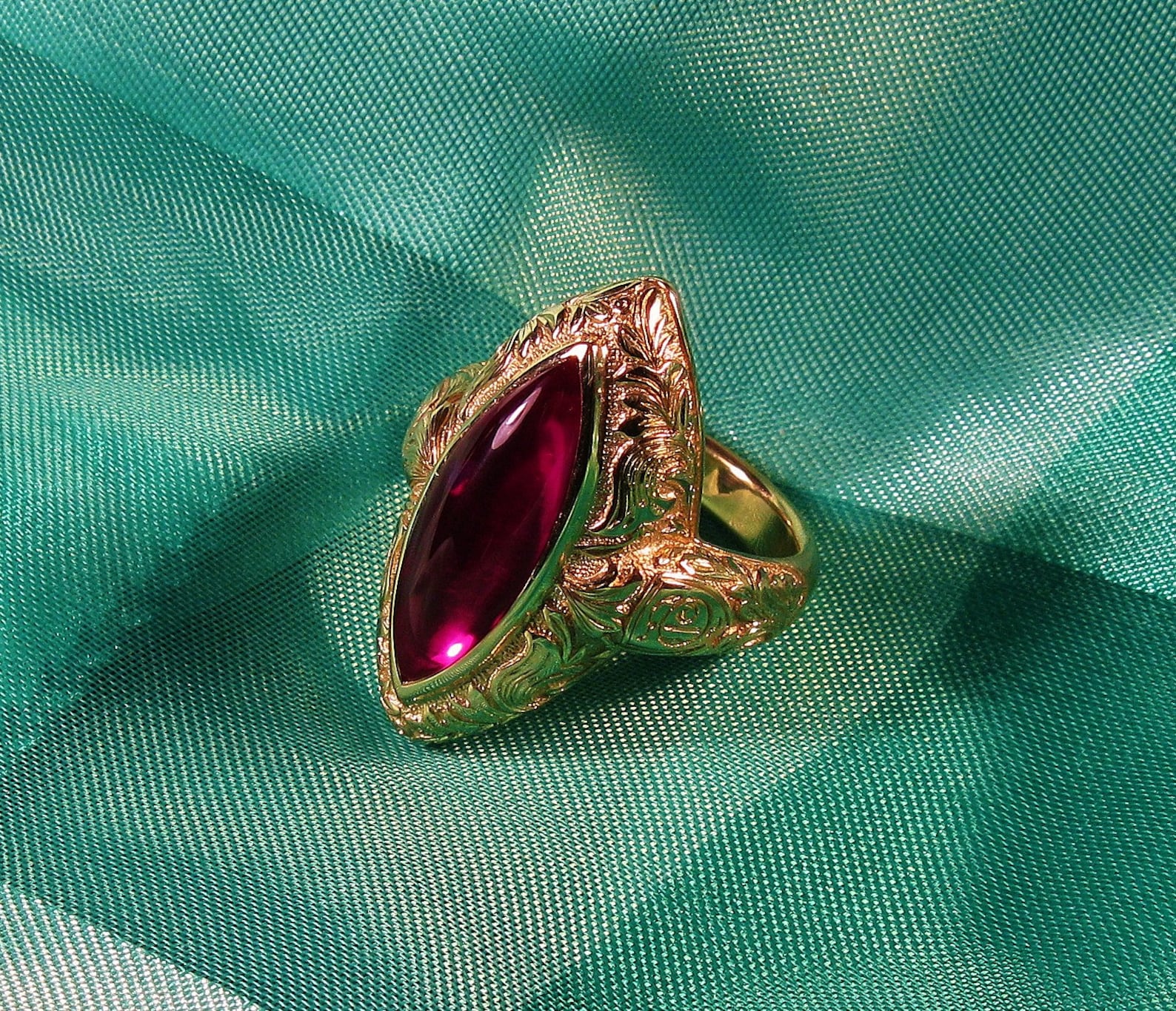 Renaissances Ring, Ruby Ring, Big Heavy Gold Ring, Oversize Ring, Ruby ...