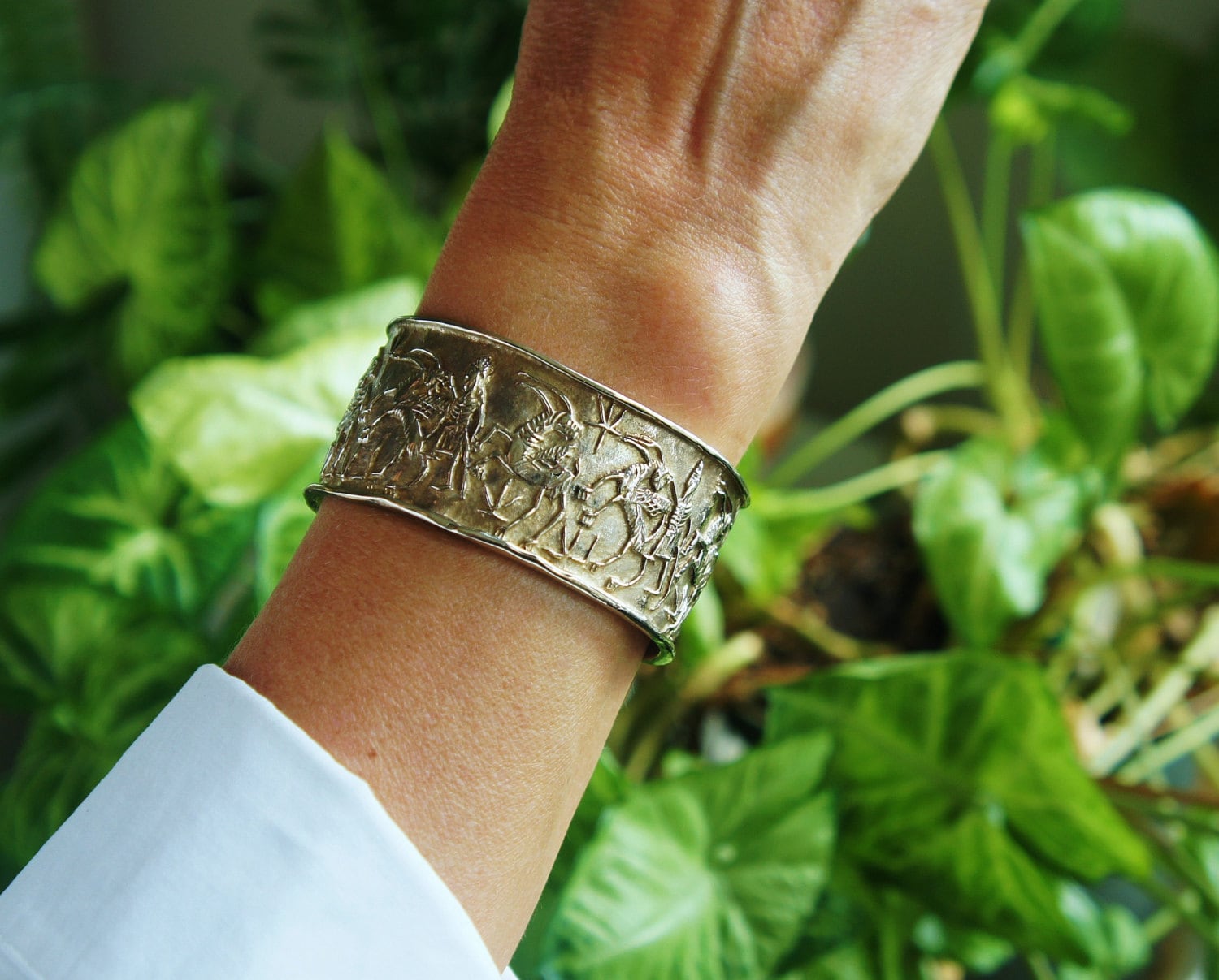 Ancient Bronze Bracelet Massive Heavy Bracelet Archeology Neolith ...