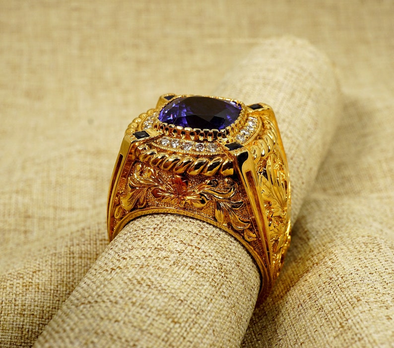 Oversize Ring - 14K Gold Ring - Setting Frame - Hand Engraving ...