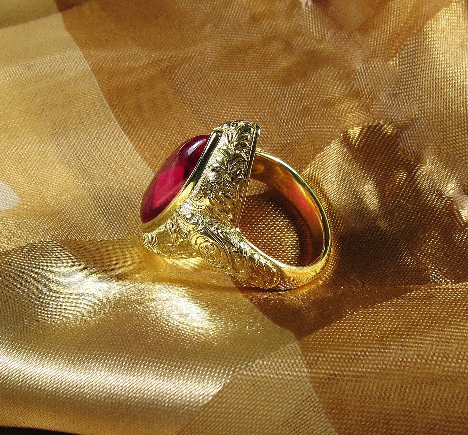 Renaissances Ring, Ruby Ring, Big Heavy Gold Ring, Oversize Ring, Ruby ...