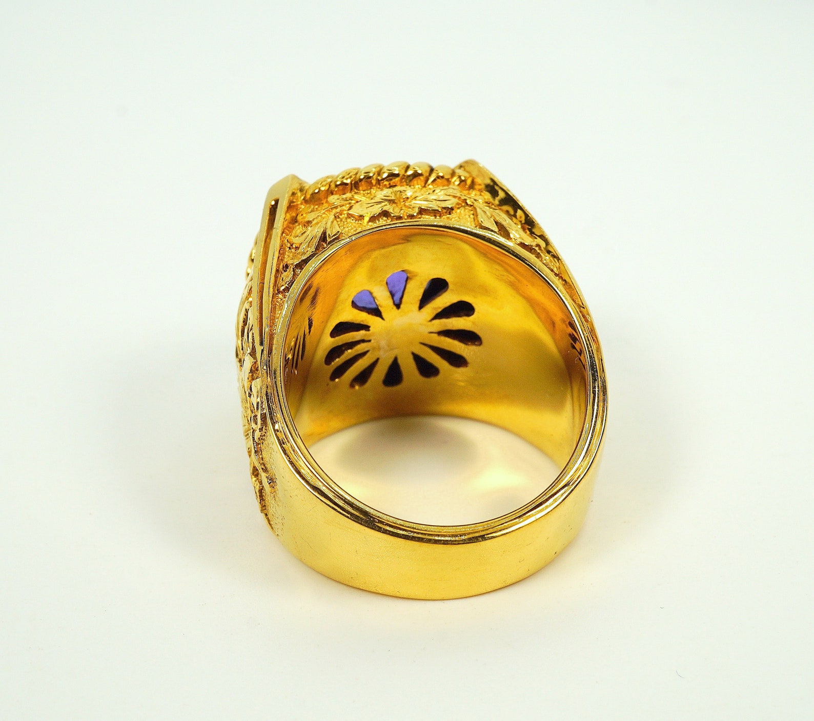 Oversize Ring 14K Gold Ring Setting Frame Hand Engraving - Etsy