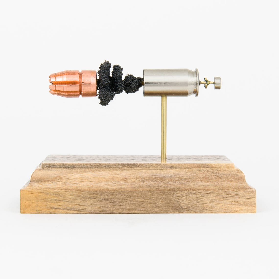 Radically invasive projectile - ladergurus