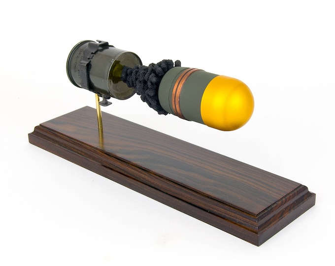 40mm M430A1 Linked Grenade -- Fired Case With HEDP (high Explosive Dual ...