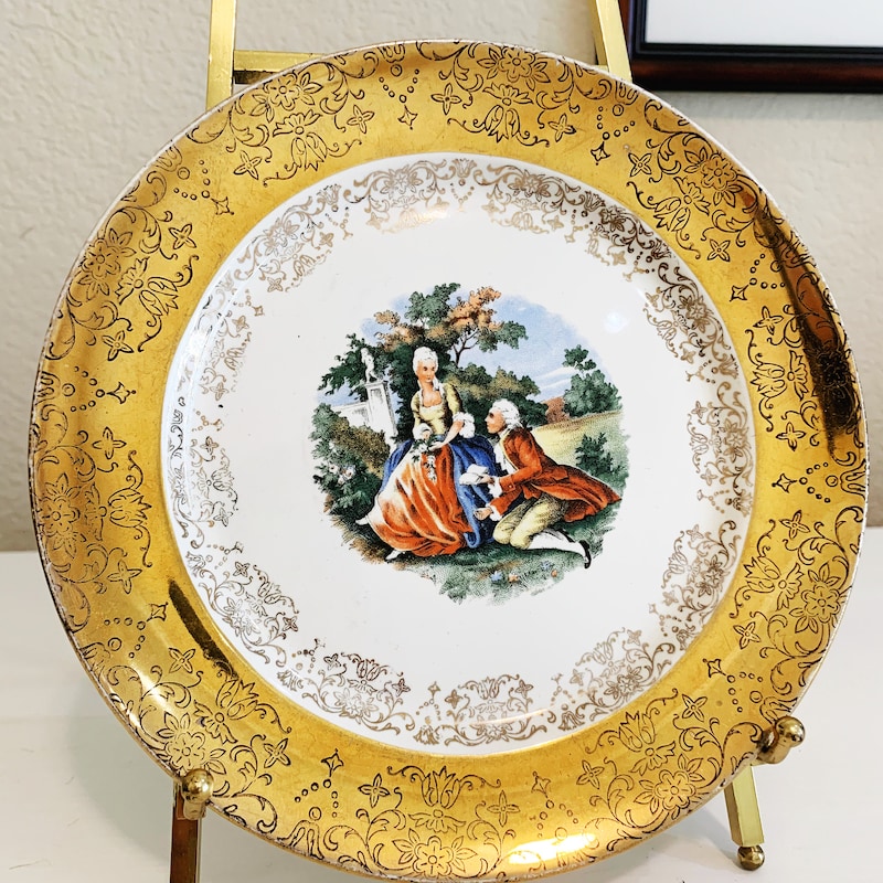 Courting Couple - Etsy